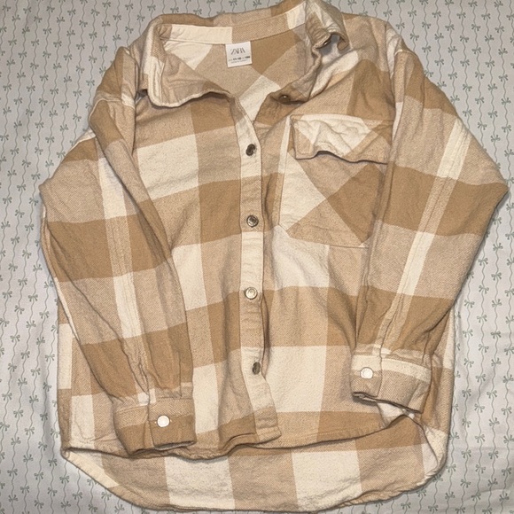 Zara | Jackets & Coats | Zara Beige And Offwhite Checkered Shirt | Poshmark